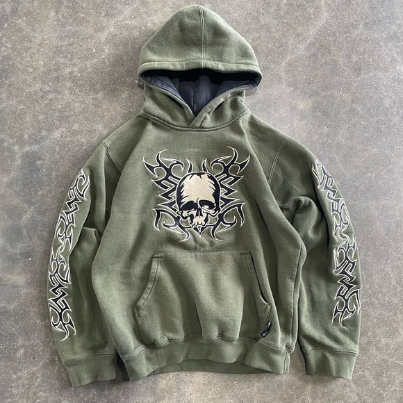 silver point | Shirts & Tops | Vintage Silver Point Hoodie Green Skull ...